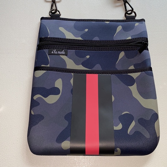 alamode | Bags | Camo A La Mode Bag | Poshmark